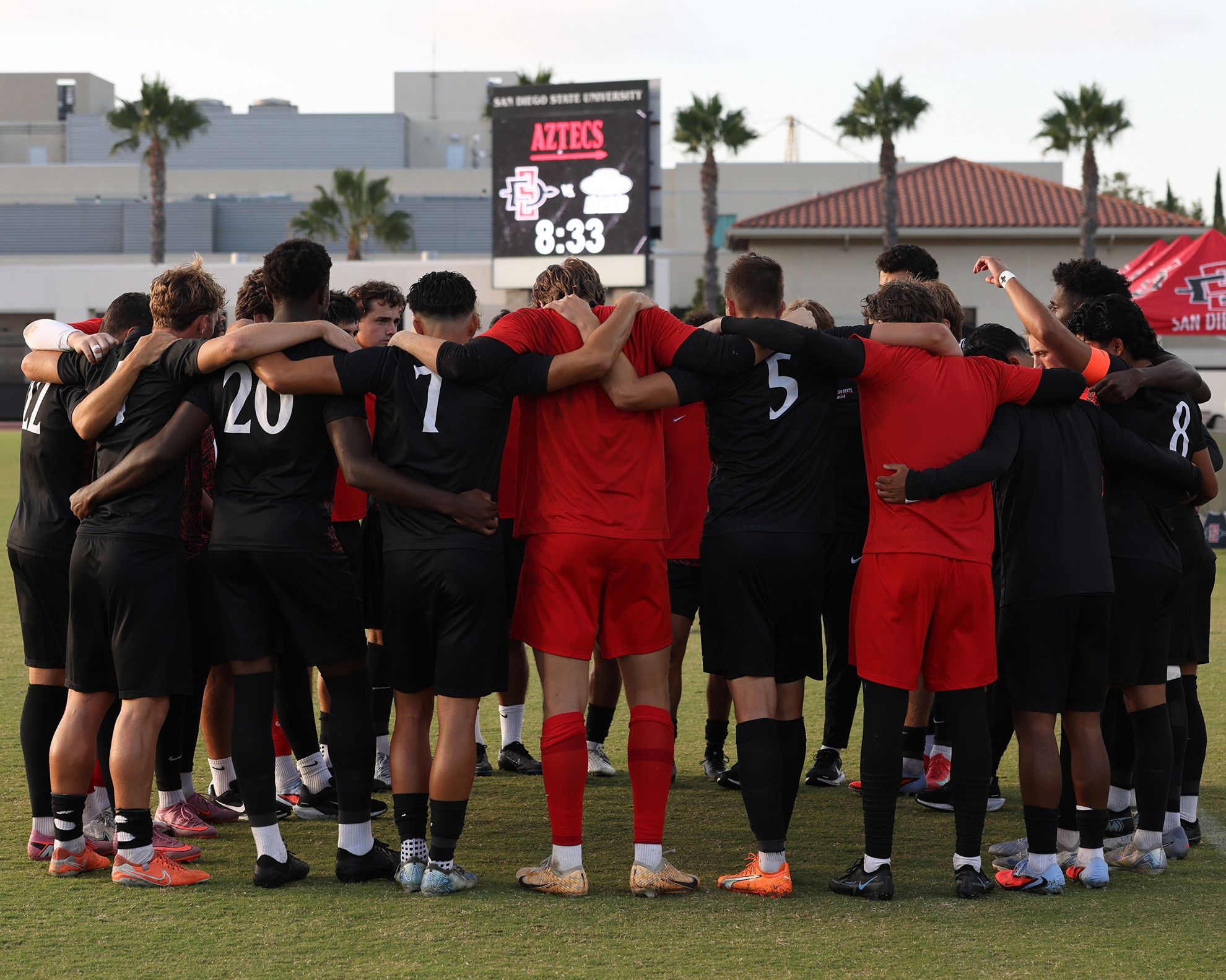 Photo Gallery: UC Santa Barbara (Friendly) - San Diego State Aztecs