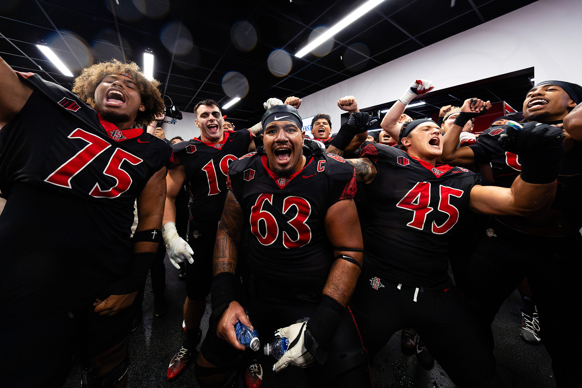 Aztec Football to Play No. 23 North Texas in Isleta New Mexico Bowl ...