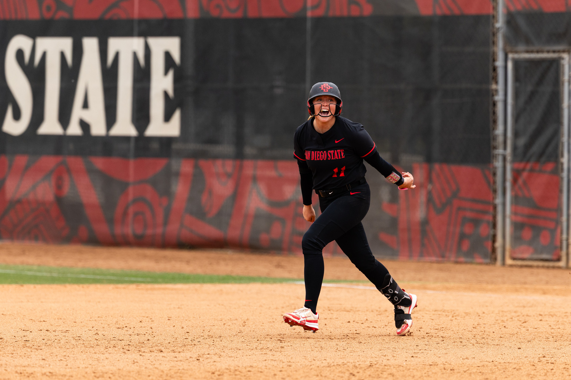 Second-Seeded Softball Seeks Third Straight MW Tournament Championship ...