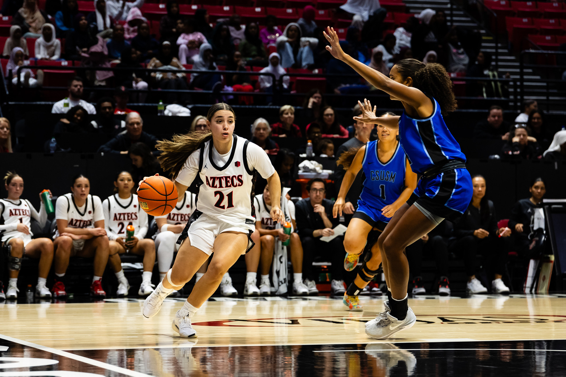 Aztecs' Hot Shooting Leads Them to 85-66 Win at Utah State - San Diego ...