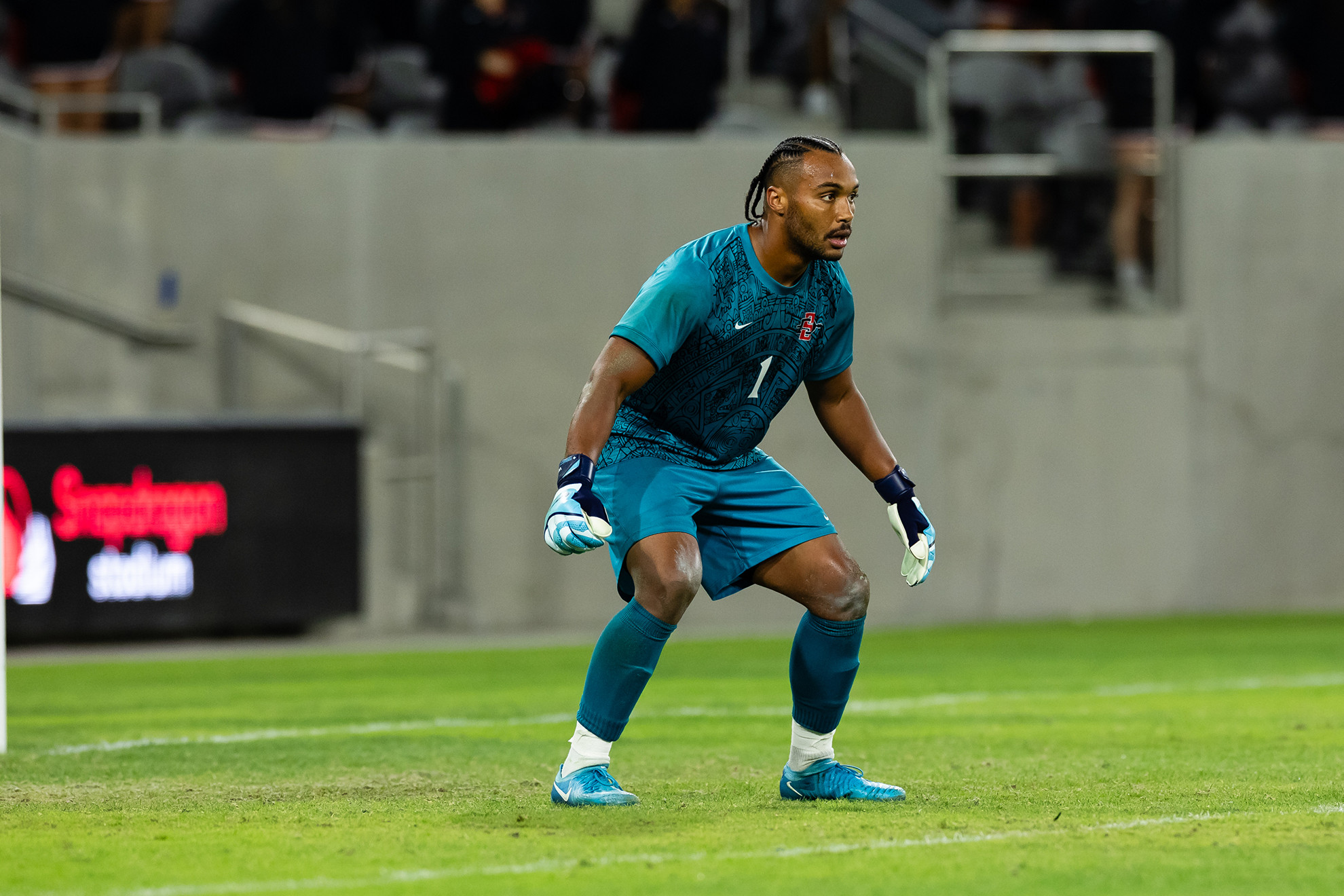 Djibril Doumbia Named WAC Goalkeeper of the Week - San Diego State Aztecs
