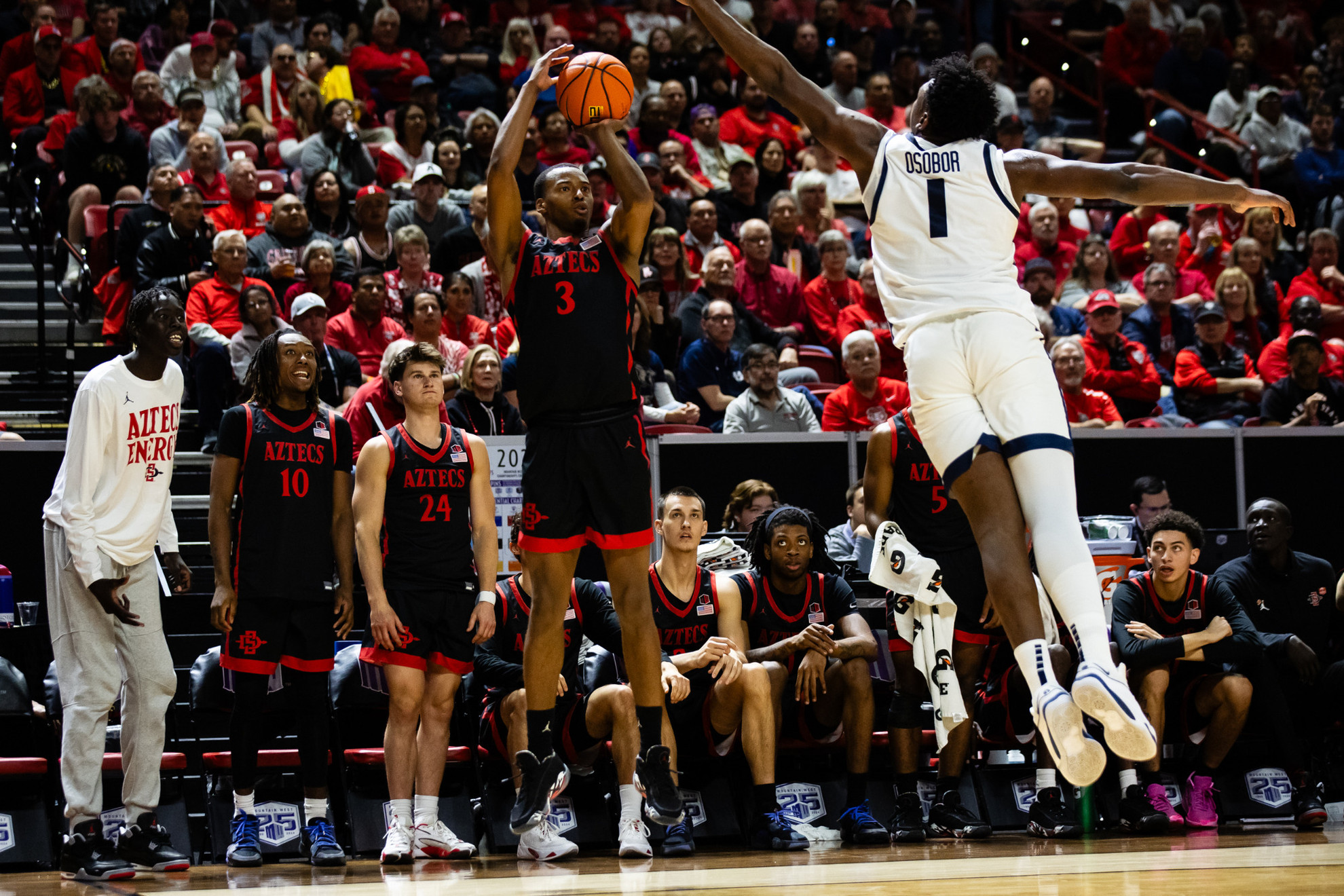 Aztecs Face New Mexico For MW Tournament Title - San Diego State Aztecs