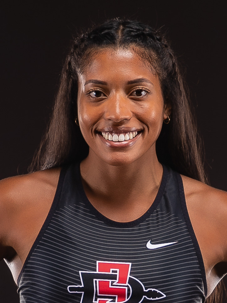Carina Clark - Women's Track and Field 2021-22 - San Diego State Aztecs