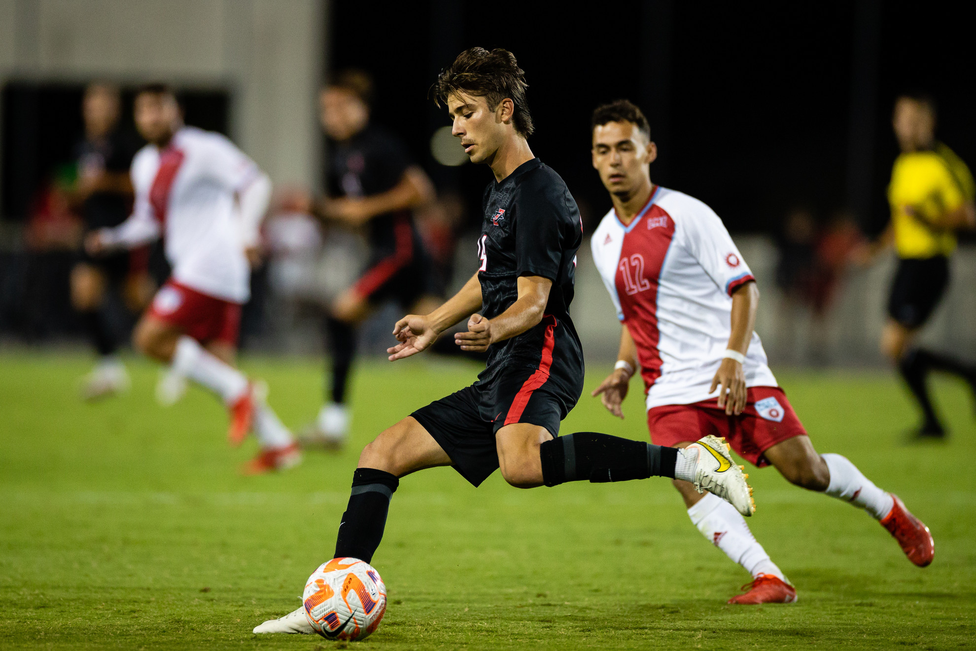 Aztecs Host No. 2 Washington at Snapdragon Stadium Thursday - San Diego ...