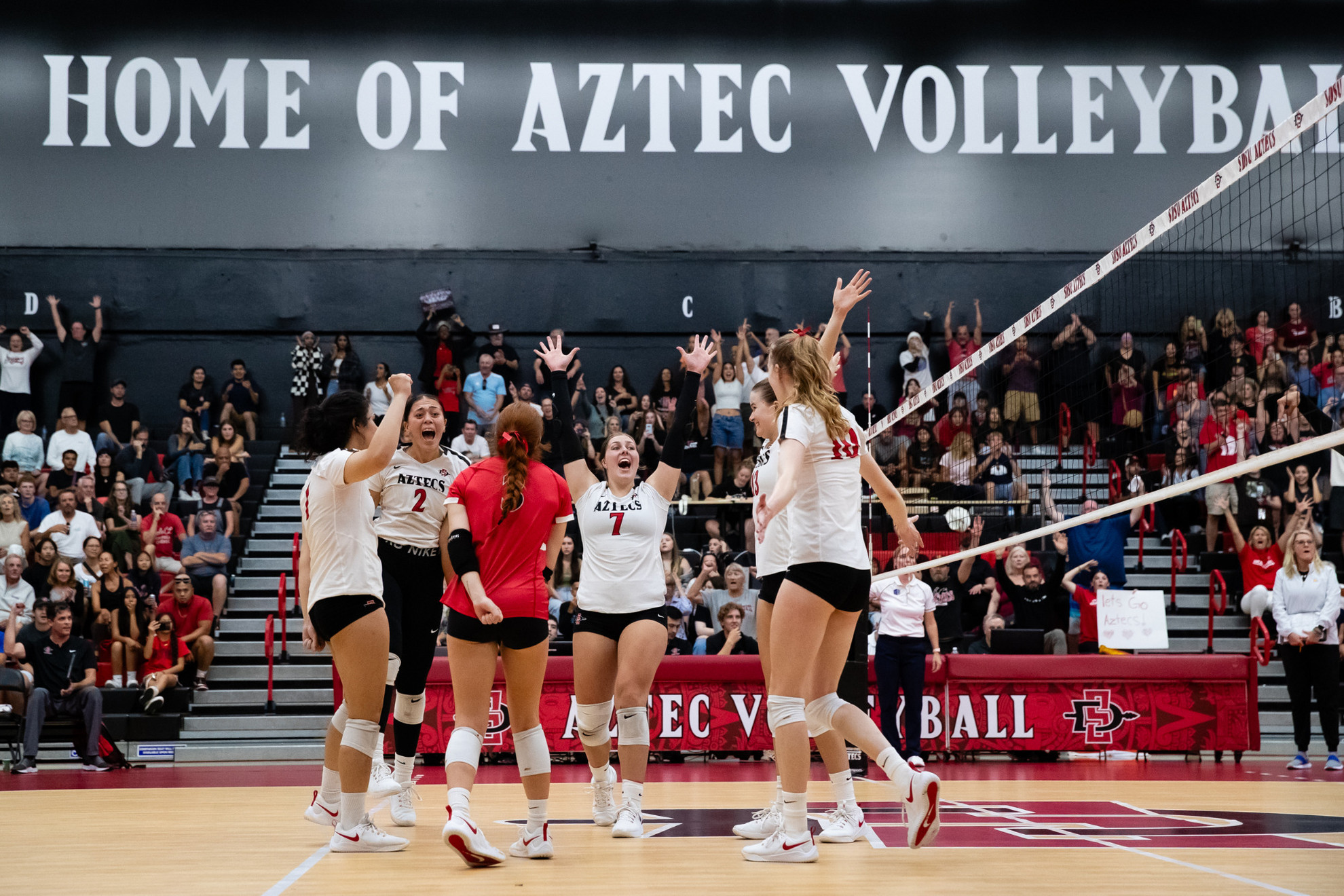 Women's Volleyball v SJSU - San Diego State Aztecs