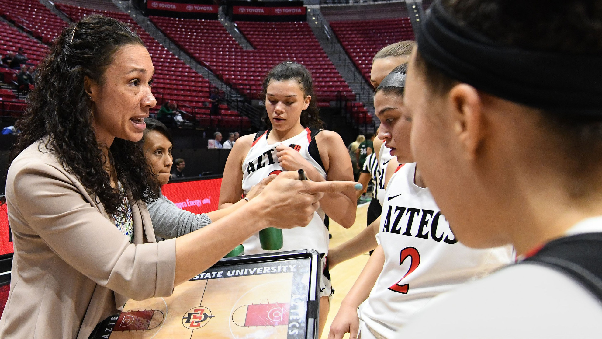 Full Court Press Club Membership Available - San Diego State Aztecs