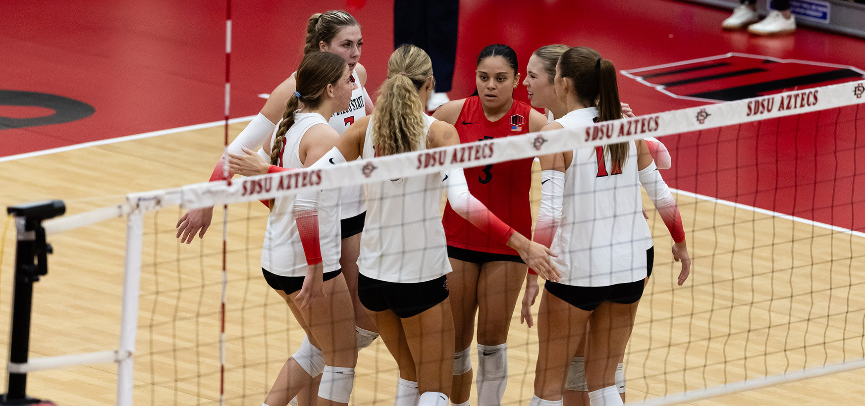 Aztecs Volleyball Loses to Wyoming - Score & Recap - News Usa Today