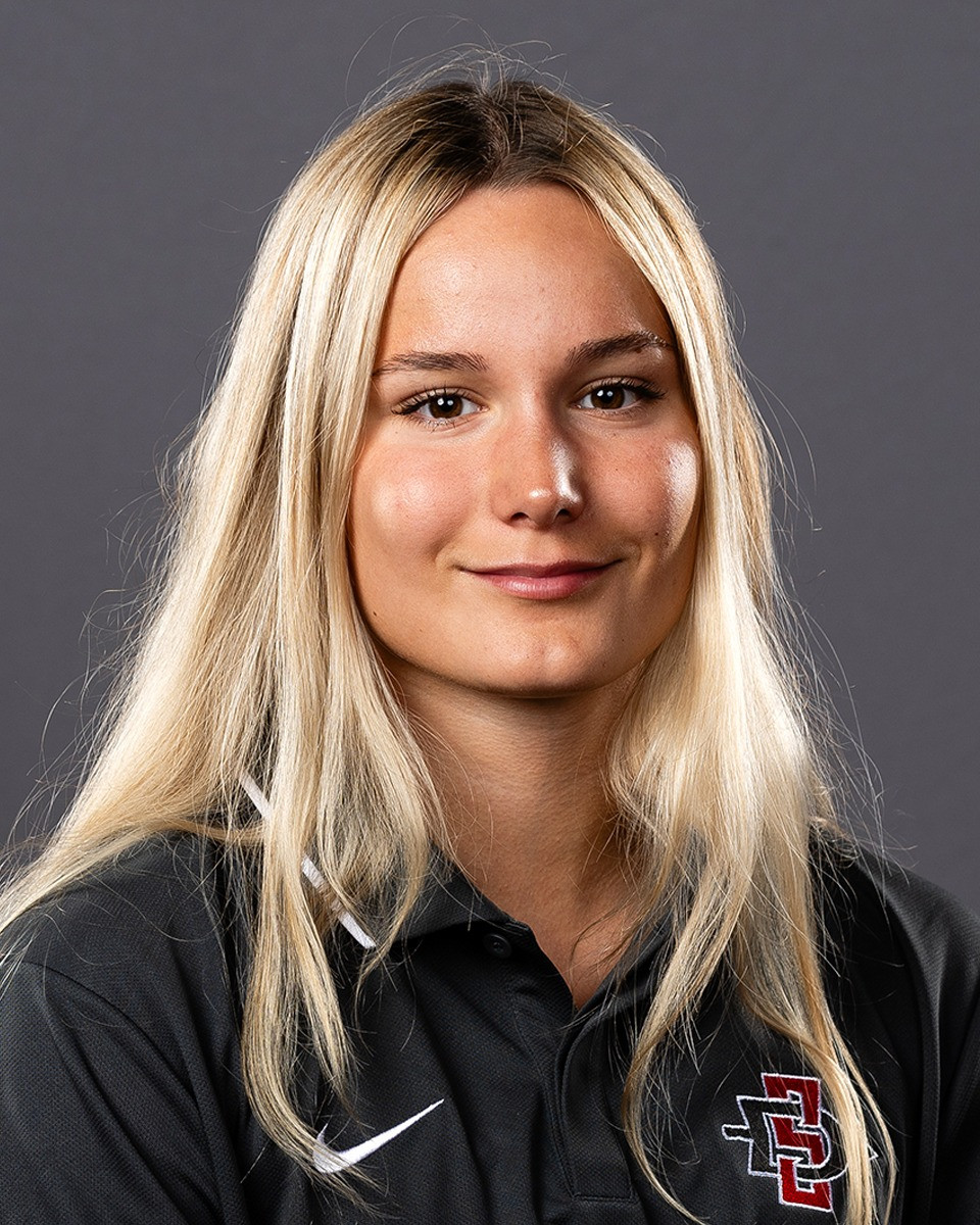Reka Nyiradi - Women's Swimming and Diving 2023-24 - San Diego State Aztecs