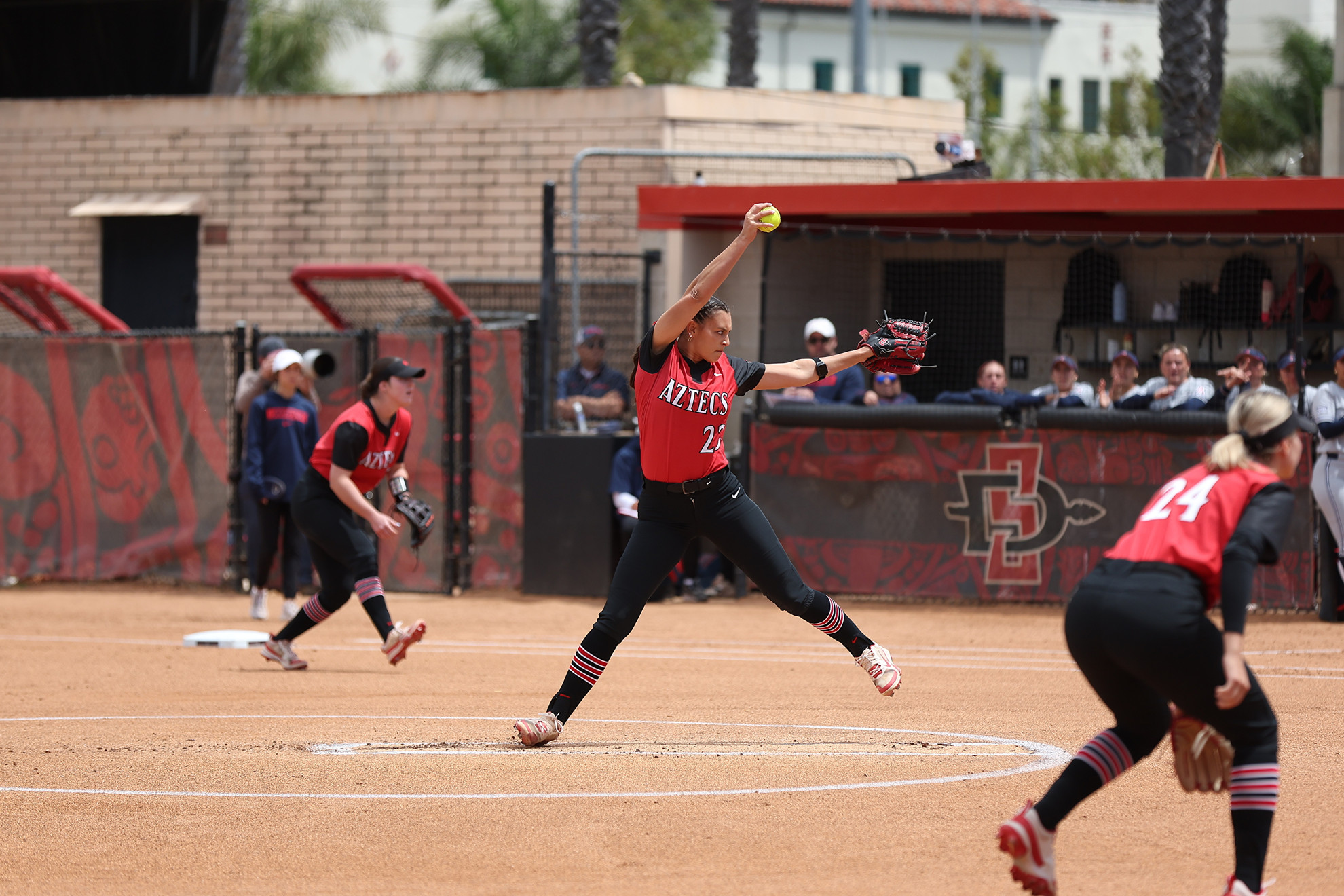 Softball Topples No. 12/13 Arizona 1-0 - San Diego State Aztecs