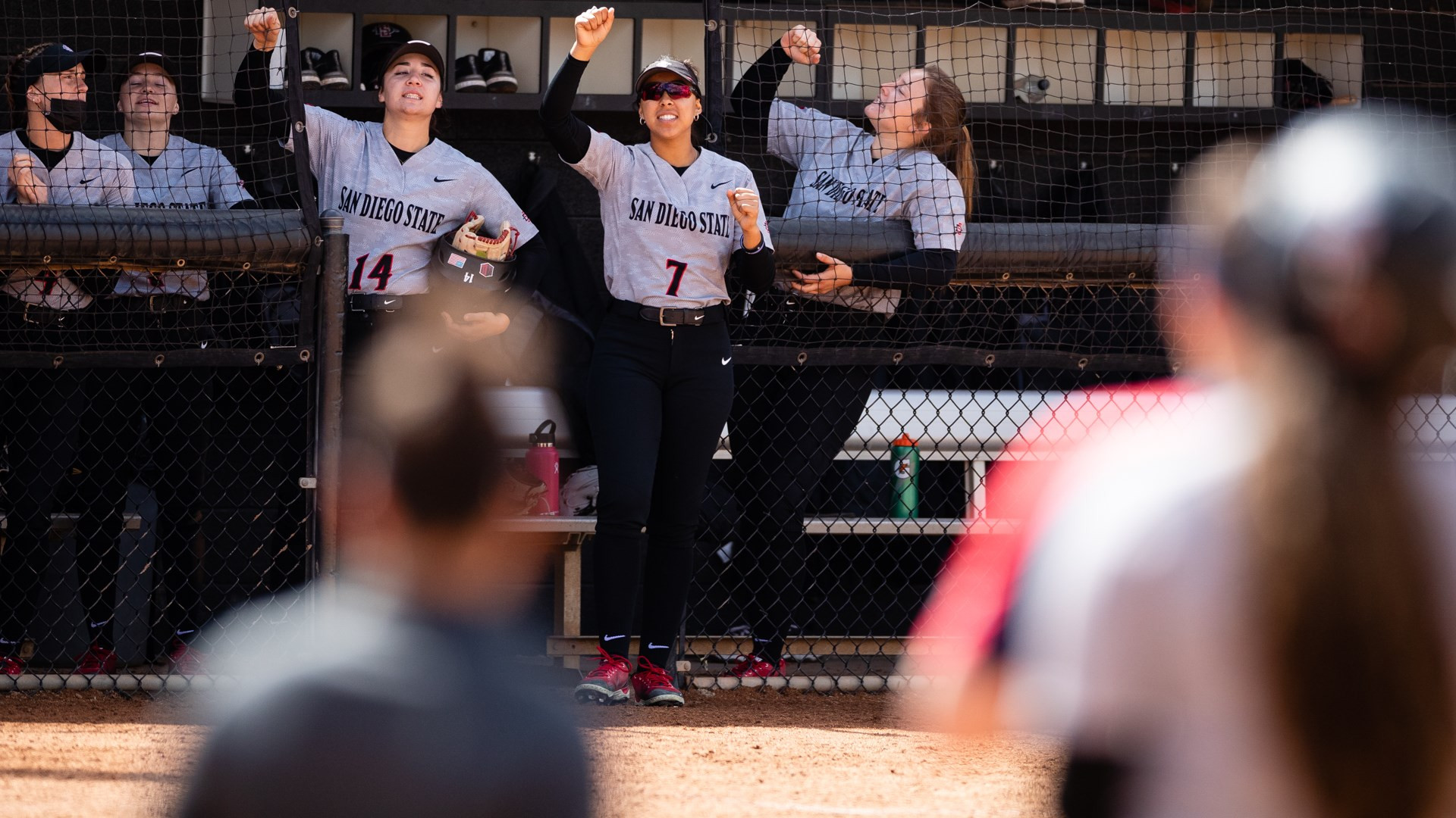Aztec Softball Rallies Past San Diego, 4-3 - San Diego State Aztecs