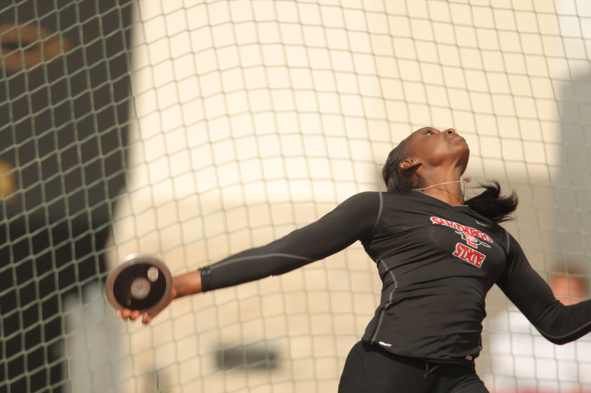 Whitney Ashley Competes in Discus at Rio Olympics - San Diego State Aztecs