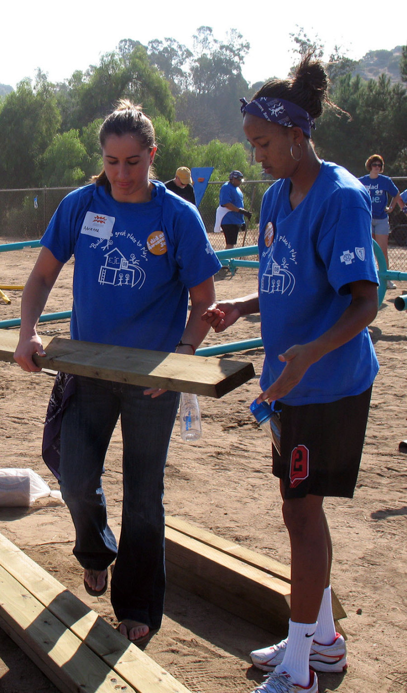 Aztec Basketball Lends A Hand At Playground Building Day For Kids - San ...